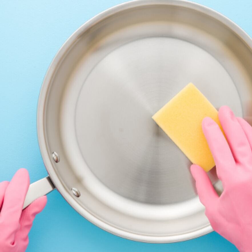 Cómo fregar sartenes para evitar que se peguen, consejos útiles ...